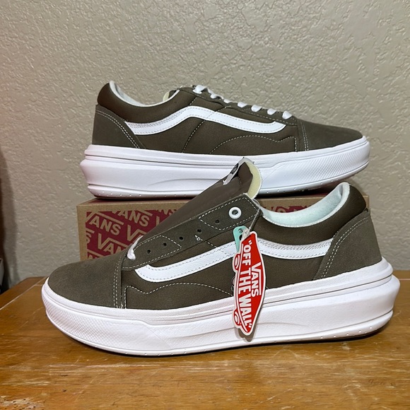 Vans | Shoes | Vans Old Skool Overt Cc Walnut Mens Size 3 Comfycush ...